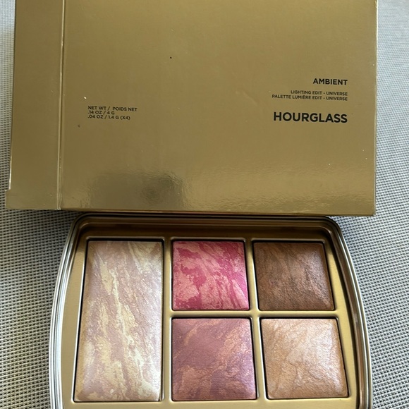 Hourglass | Makeup | Hourglass Ambient Lighting Edit Universe | Poshmark